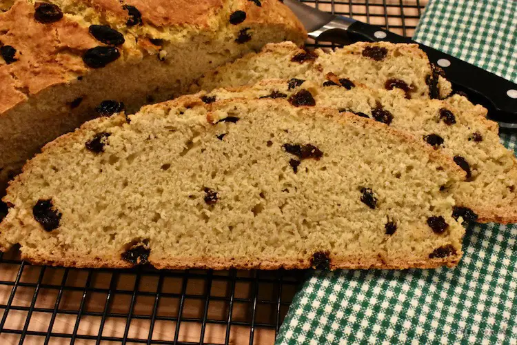Simple Irish Soda Bread • www.knifeandpaddle.com