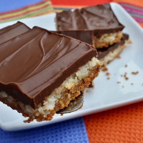 Quick and Easy Trifecta Bars • www.knifeandpaddle.com