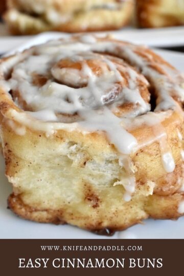 Easy Cinnamon Buns • www.knifeandpaddle.com